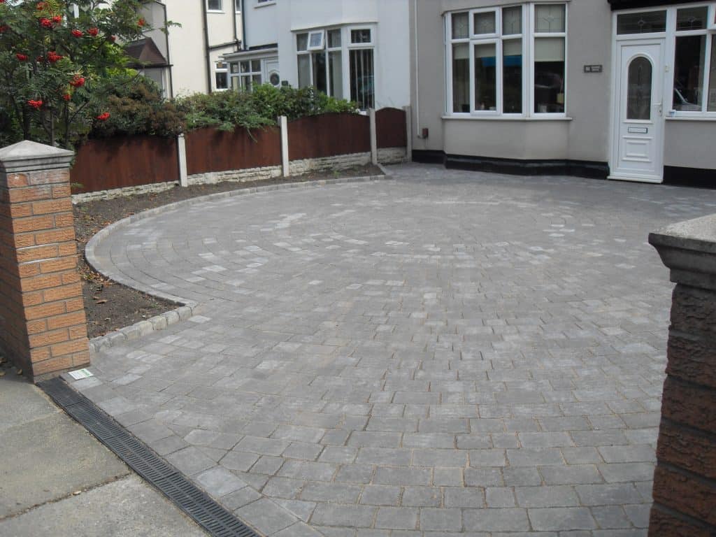 60mm Cobbled Paver 3 Size Damson - UK Bricks, Timber, Pavers, and ...