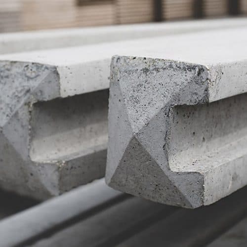 Concrete End Post 8Ft 2400mm - UK Bricks, Timber, Pavers, and Building ...