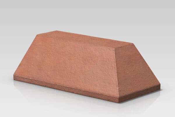 Pl 7.1 Plinth External Return Corner Red Right - UK Bricks, Timber ...