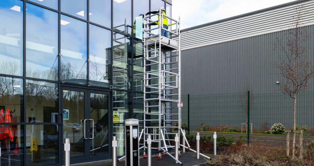 Alto Mini Tower 4m - UK Bricks, Timber, Pavers, and Building Supplies